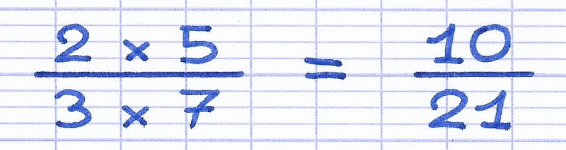 Simplifier une Fraction par Décomposition en Facteurs Premiers